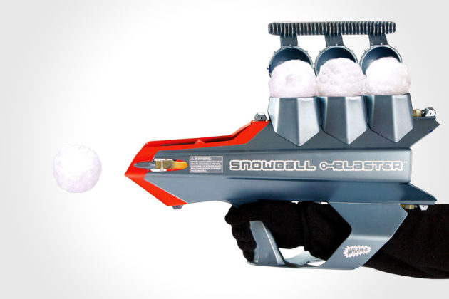 50 Foot Snowball Launcher and Snowball Slingshot