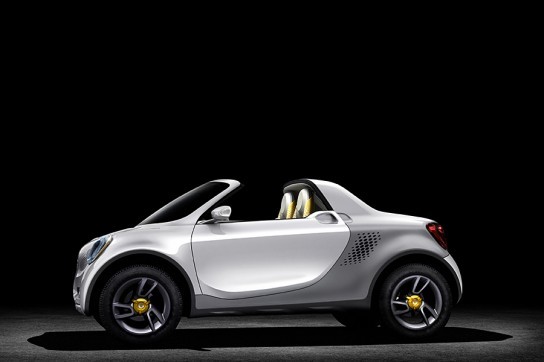 smart for-us concept electric pickup truck