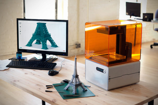The Form 1 High-Res 3D Printer - mikeshouts