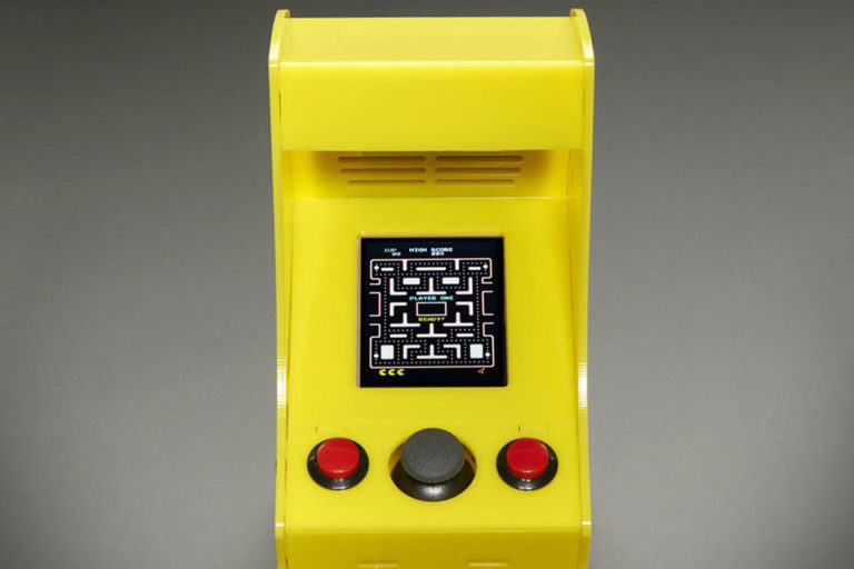 Cupcade: Raspberry Pi-powered Micro Arcade Cabinet Kit