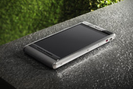 Vertu's Luxury Smartphone Aster Touts High-end Specs and Comes in with ...