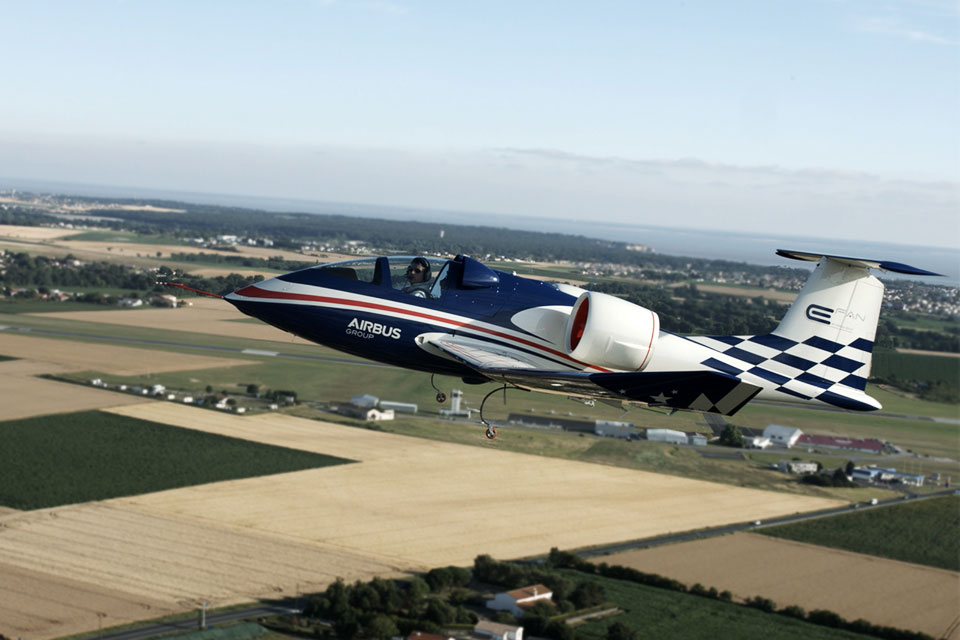 This Is Airbus' Experimental Electric Aircraft, It Is The Future Of ...