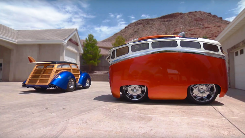 Guy Turned Classic Volkswagen Bus Into A Driveable Cartoon Bus