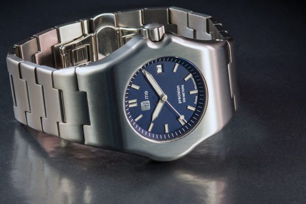 Robust Watch Crafted Entirely From Titanium Is Simply A Sight To Behold