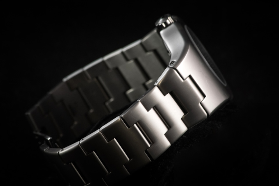 Robust Watch Crafted Entirely From Titanium Is Simply A Sight To Behold