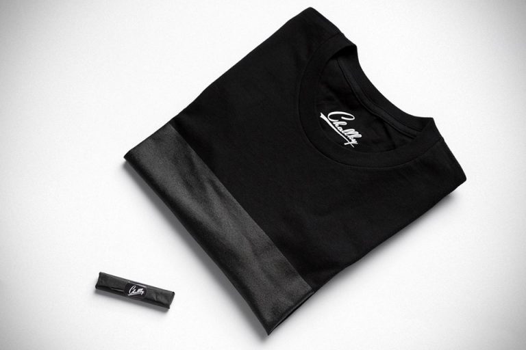 Drawable Chalkboard T-Shirt Lets You Create A New Design Whenever