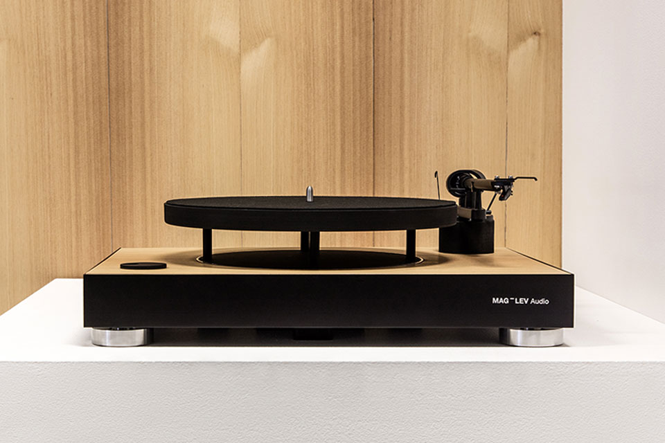 Mag-Lev Comes To Turntable, Has Platter That Floats As It Playbacks