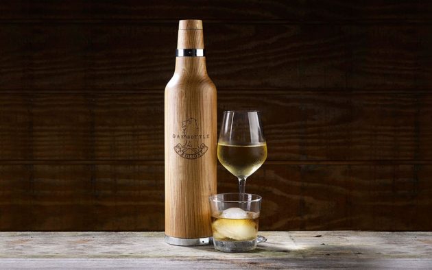 The Oak Bottle Puts Taste Of Oak In Your Wine In A Matter Of Hours