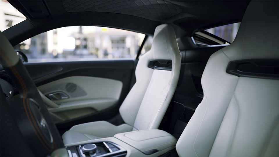 Final Fantasy Fans With Deep Pockets, You Will Want This FFXV Audi R8