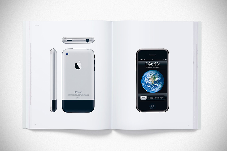 Surprise! Apple Now Has An Apple "History Book" In Memory Of Steve Jobs