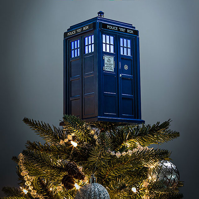 10 Geeky Christmas Tree Toppers To Showoff The Geek In You