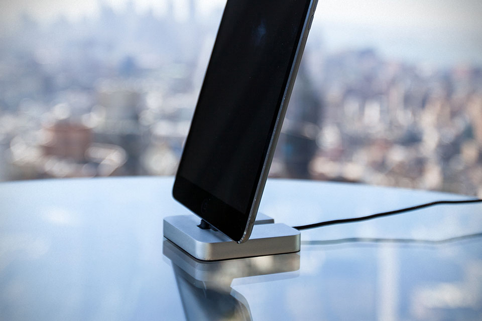 Wiplabs’ New Dock Has A Special Cable Head That Sticks When You Need It ...