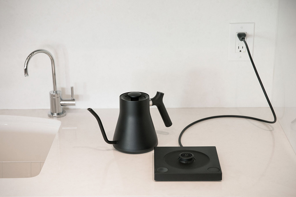 If You Want A Perfect Joe, Then You Will Want This High-tech Kettle