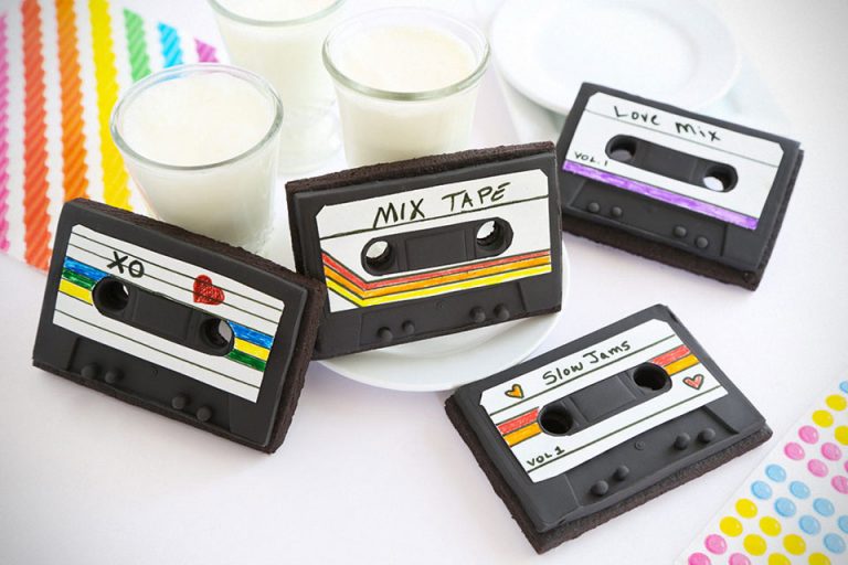 Edible Mixed Tape Is Probably The Best And Coolest Valentine’s Day Gift ...