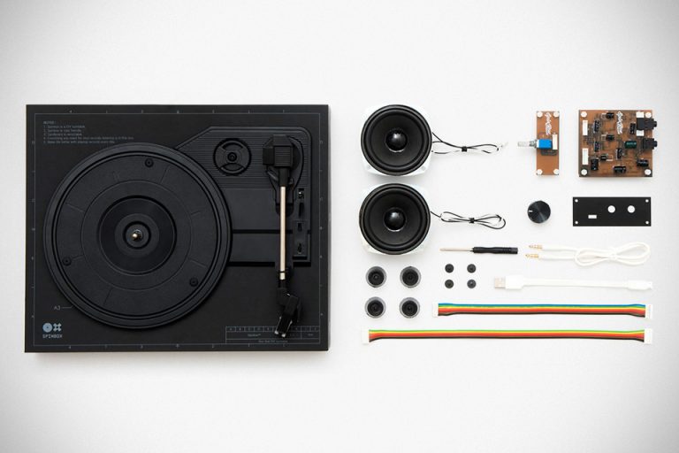 Spinbox: A Portable Turntable That You Can Assemble Yourself