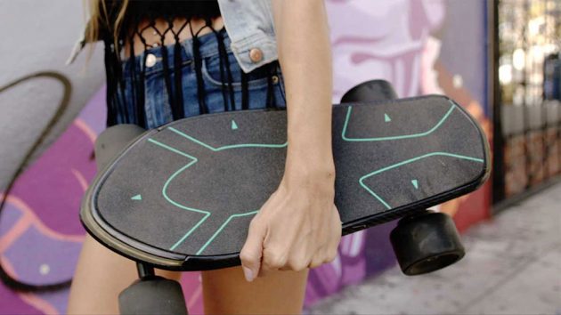 The Future Of Electric Skateboard Is This: Without The Need For Remote