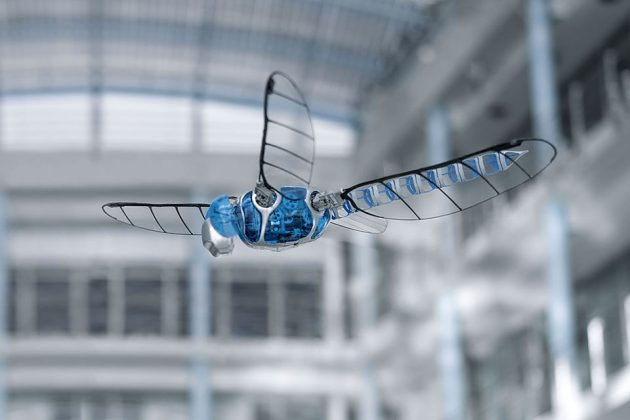 Festo's BionicOpter Mimics Dragonfly Flight, Makes You Question Reality
