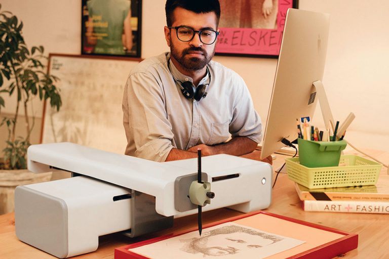 Plotter For Both Home And Pros Set To Hit Kickstarter For Under $100