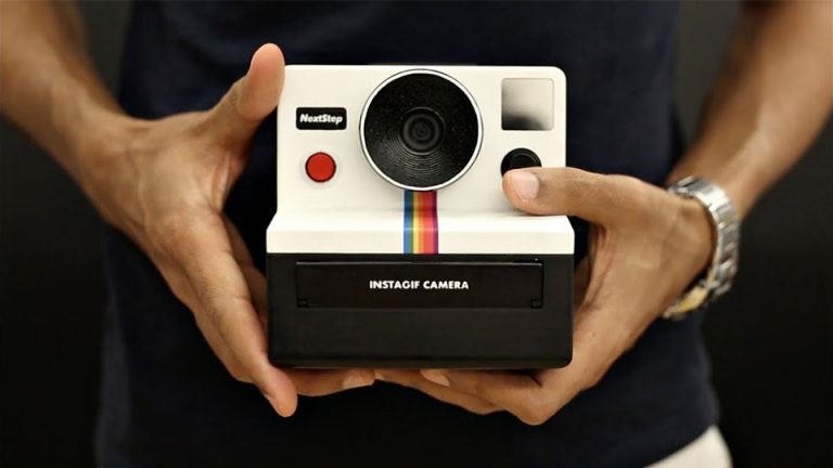 Amazing DIY “Polaroid” Camera Lets You Take Instant Animated GIFs