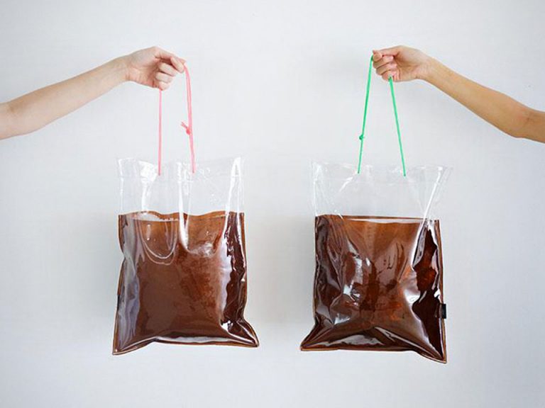 Singapore's Local Coffee To-Go Carrier Is Now An Actual Bag. Quirky!