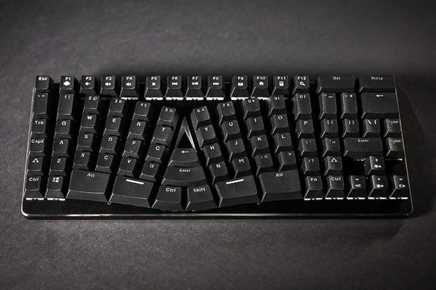 This Keyboard Does What Microsoft Natural Keyboard Failed To Do