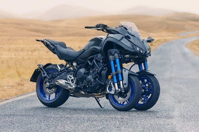 Yamaha’s New NIKEN Leaning Multi-Wheeler Is A Corner-loving Bike