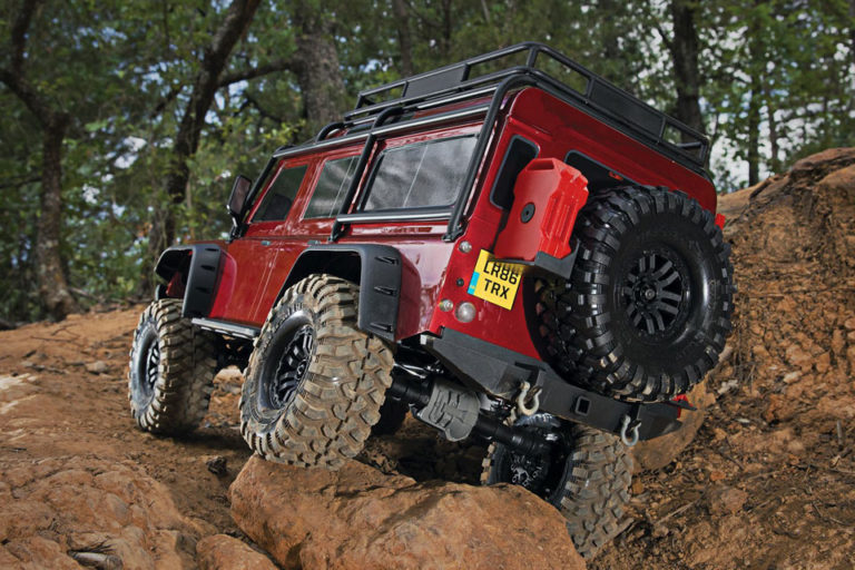 TRAXXAS 1/10 R/C Land Rover Defender Because, Who Wouldn’t Want One?