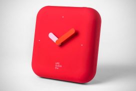 This Minimalistic Clock Is Also Your Handy Emergency Preparedness Kit
