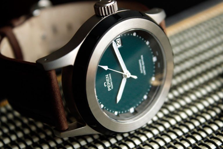 I Don’t Care If Peren Nera Is A Neo-Vintage Watch, It Just Looks ...