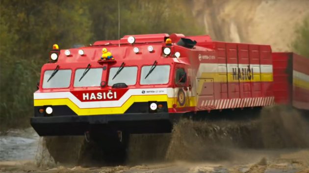 Meet DT-30PM, The Russian Amphibious Beast You Never Knew Existed