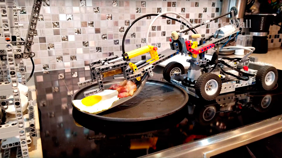 This LEGO Breakfast Machine Makes Breakfast, But Patience Is Required