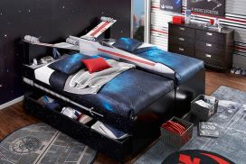 I'm Envious That Today’s Juniors Get To Sleep On This Awesome X-Wing Bed