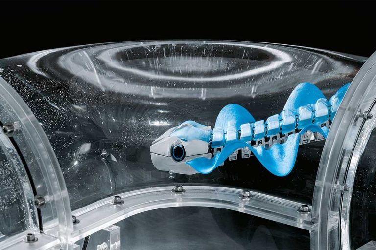 Festo Has Created A Robotic Fish That Swims Using Undulating Fins