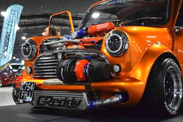 British Lad’s Classic MINI Has An Astonishing 360HP At The Wheels!