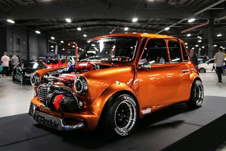 British Lad’s Classic MINI Has An Astonishing 360HP At The Wheels!