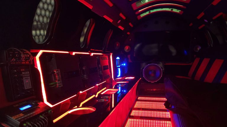 Lear Jet Limousine: For Those Who Desire A Private Jet But Afraid Of ...