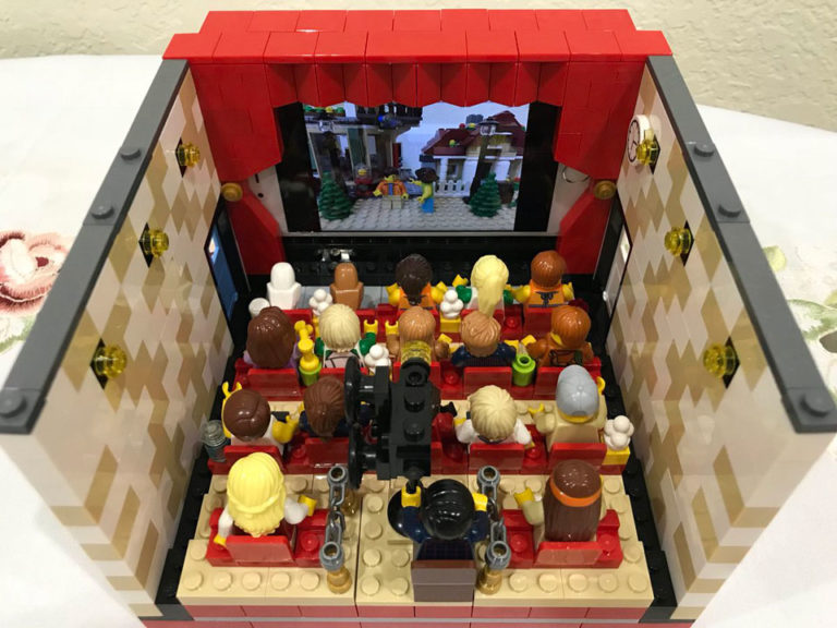 What Started Out As A Smartphone Stand Turned Into A Mini LEGO Theater
