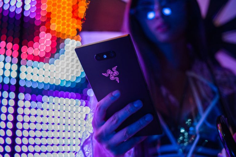 Razer Phone 2 Goes Official, Has Chroma And No Notch