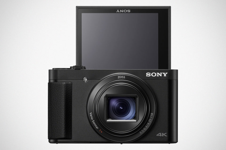 Meet The World’s Smallest Travel High Zoom Cameras From Sony