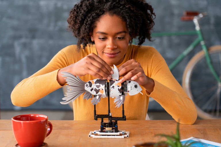 This Is LEGO Forma, LEGO’s Adult-centric Mechanical Toys