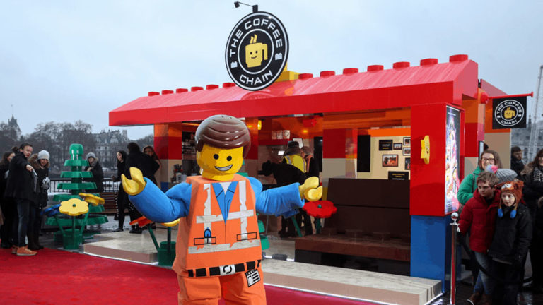 LEGO Built An Actual Coffee Shop With LEGO Bricks In London
