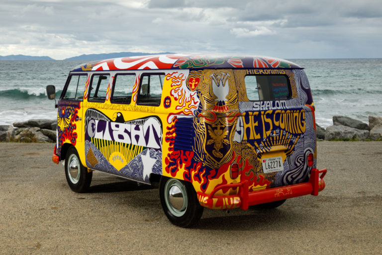 Image: Iconic 1969 ‘Light’ Bus Volkswagen Type 2 Van Rides Again!