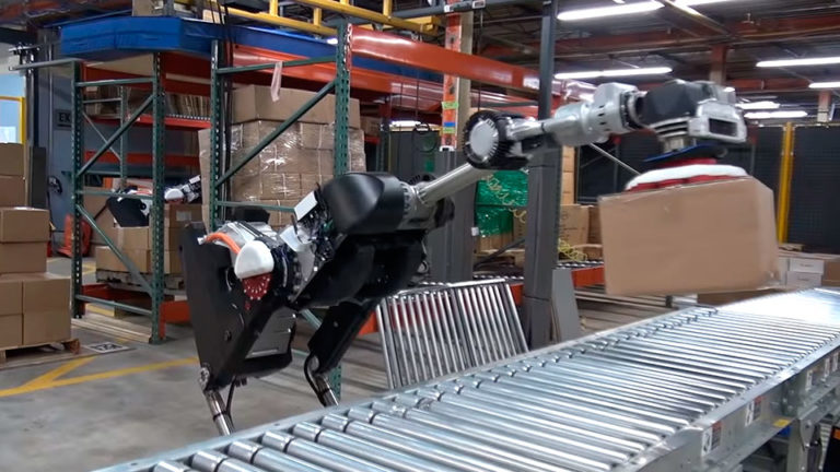 Boston Dynamics Handle Evolved Into An Ostrich-like Logistic Robot