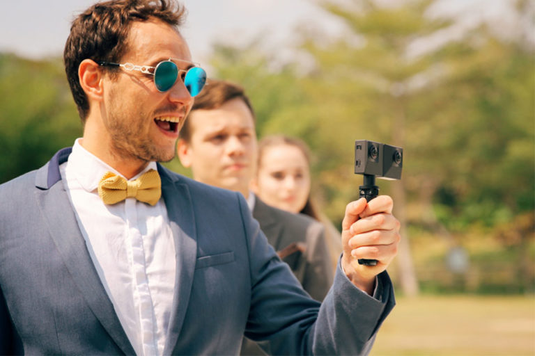 Insta360 EVO Is A Foldable Camera For 180 3D And 360 Imaging