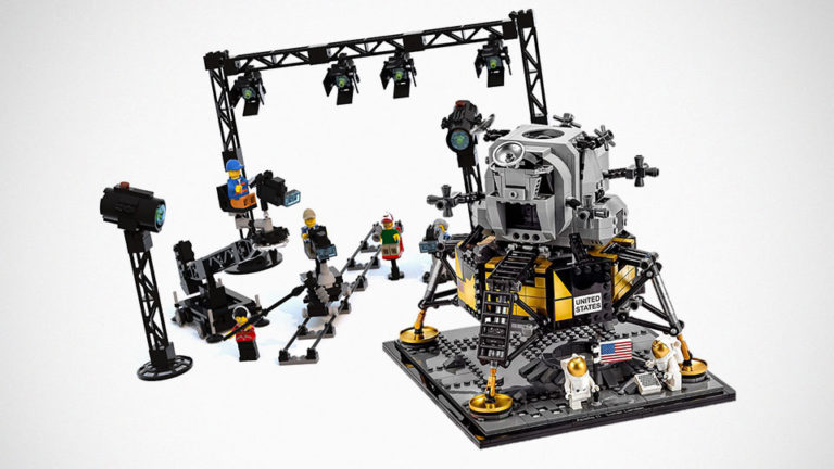 LEGO Moon Landing Conspiracy Set Is Not Real, But Looks Cool Regardless