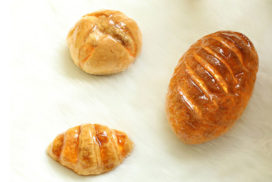 Believe It Or Not, There’s Actually Night Light Made From Real Bread