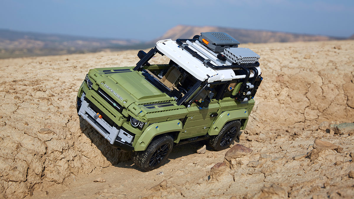 Land Rover Marks The Unveiling Of New Land Rover Defender With A LEGO Technic Defender Model