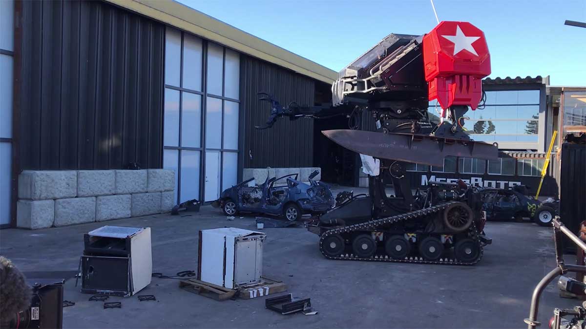 Here's How You Can Buy America's First Real-life Mech, MegaBots