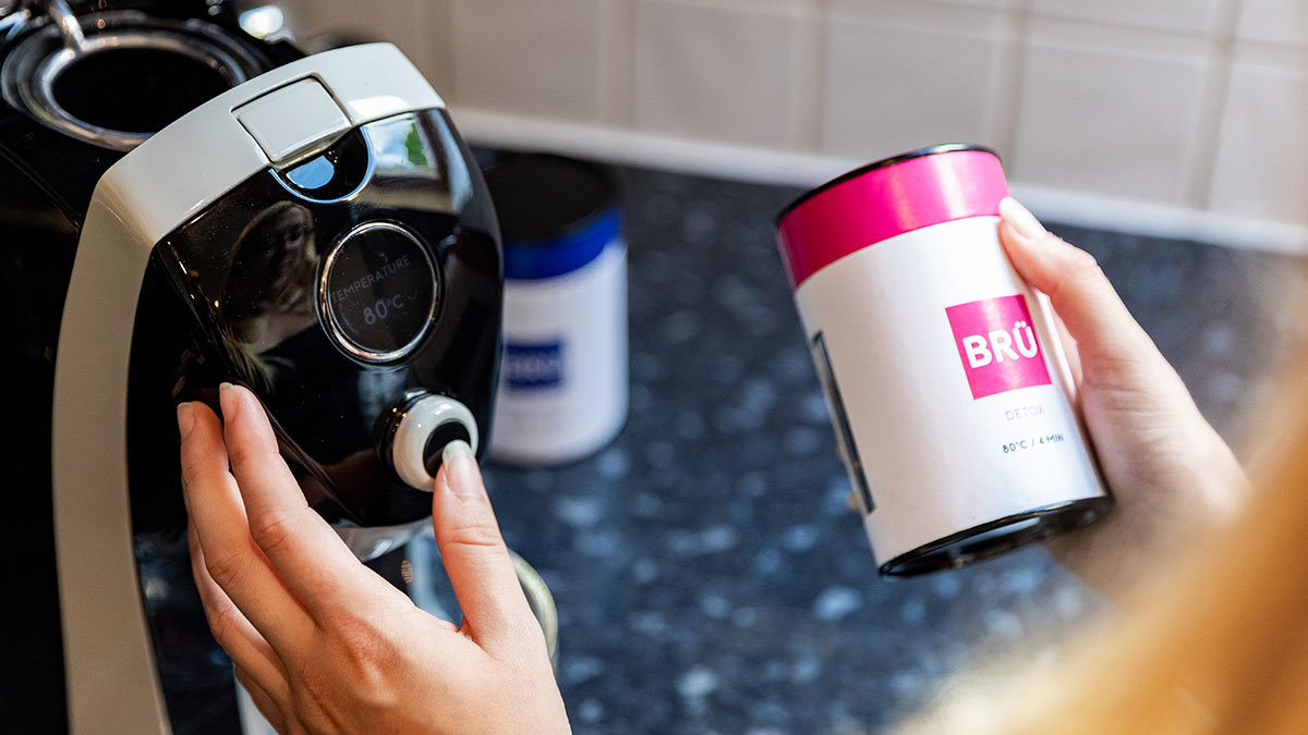 BRU Tea Machine Is The Nespresso Of Tea That Will Also Displace Your ...