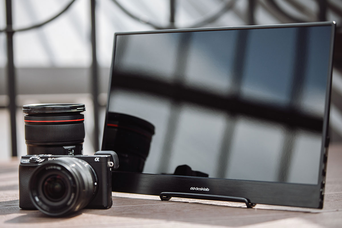 DeskLab Launches A Beautiful Portable 4K Touchscreen Monitor For Under ...